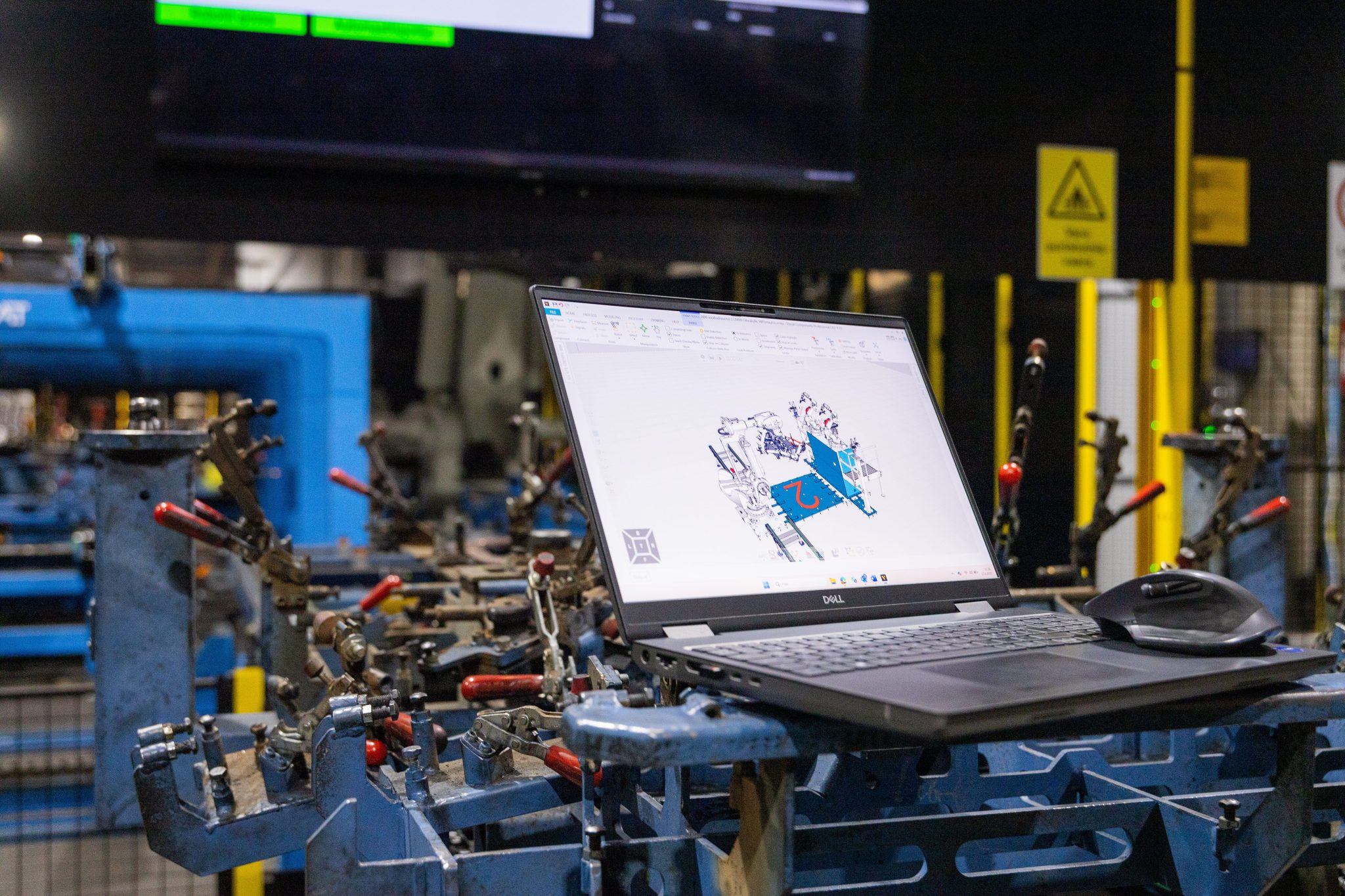 Schnelle und einfache Roboter-Offline-Programmierung (OLP) für das ...